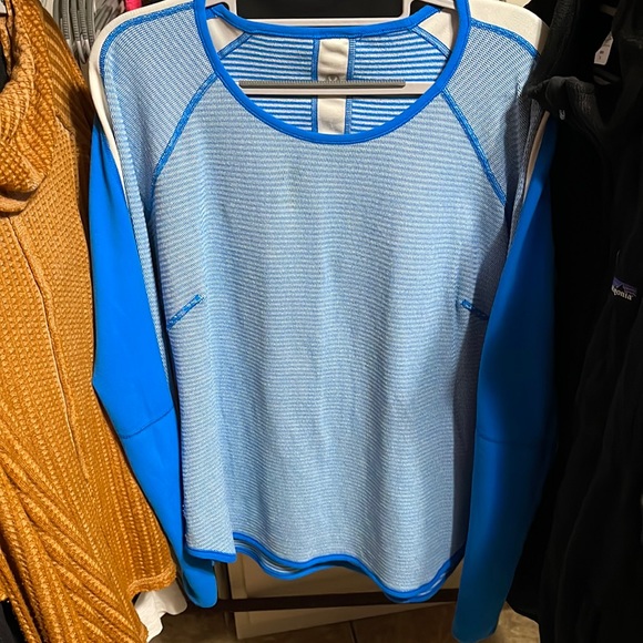 lululemon athletica | Tops | Lululemon Reversible Blue And White ...